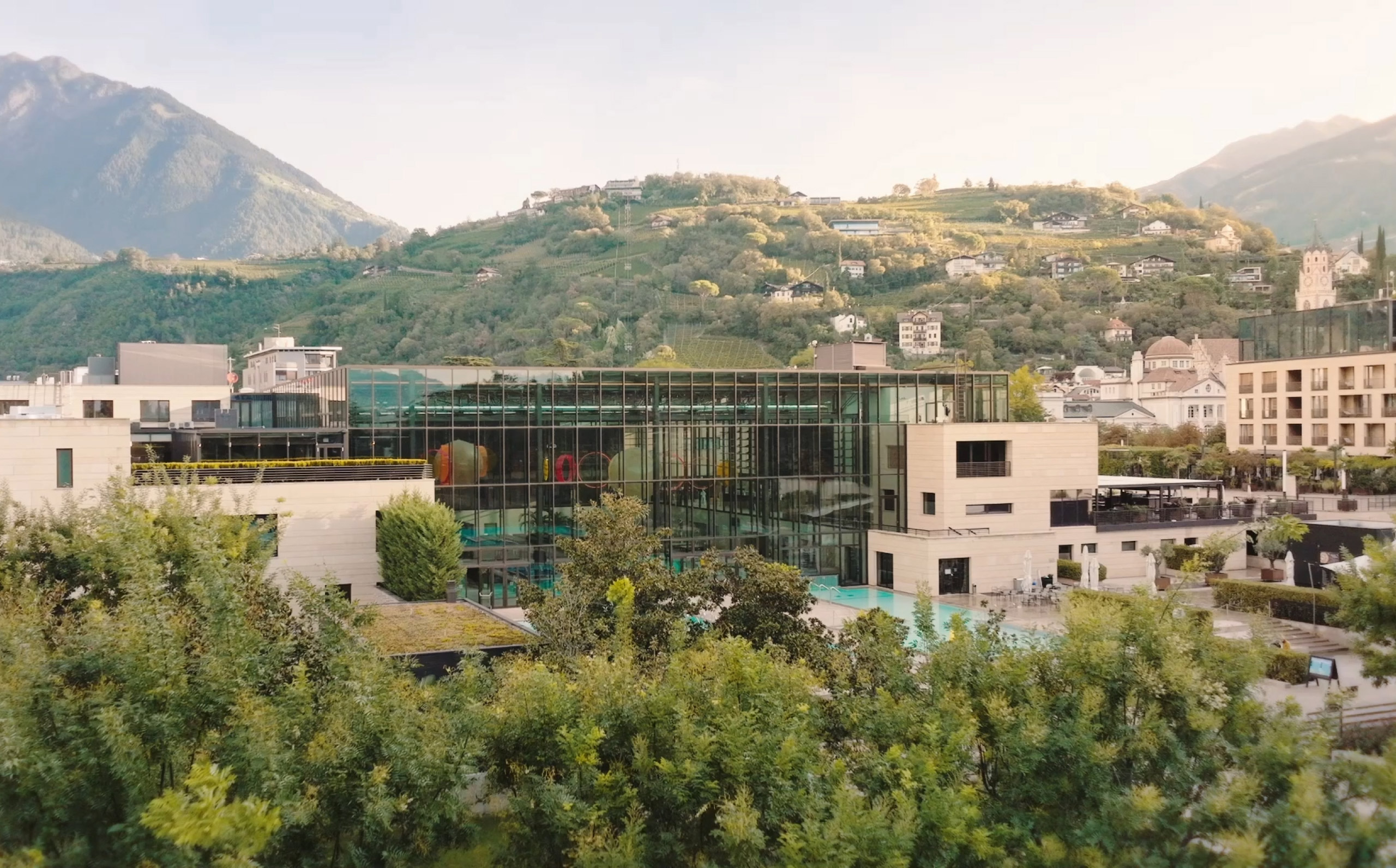 Therme Meran Logo Therme Meran Schwimmt Ab Sofort Mit AHM PR